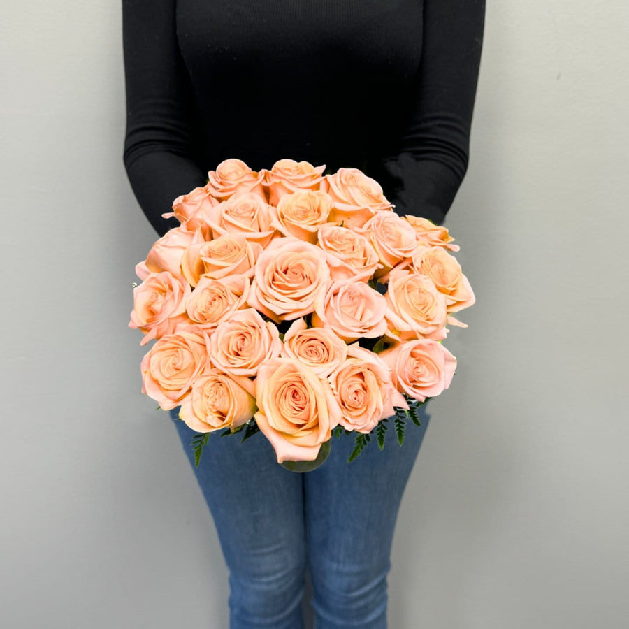 24 PEACH ROSES